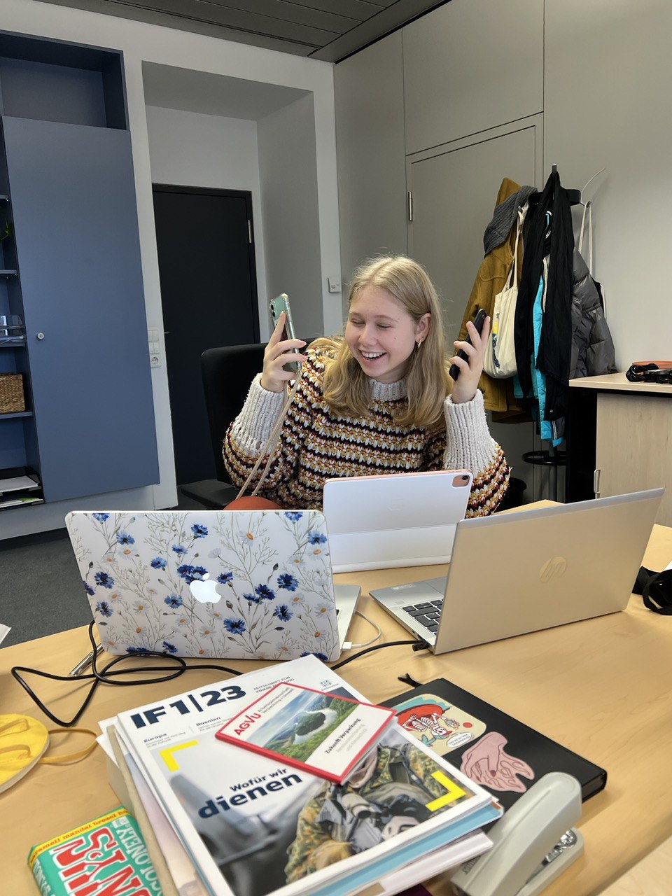 BEWIRB DICH JETZT AUFS FSJ POLITIK BEI MIR! - Emilia "Milla" Fester